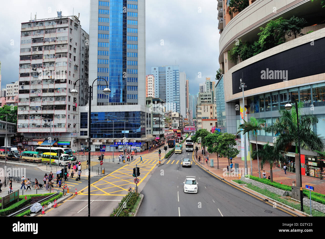 Street view with traffic Stock Photo - Alamy