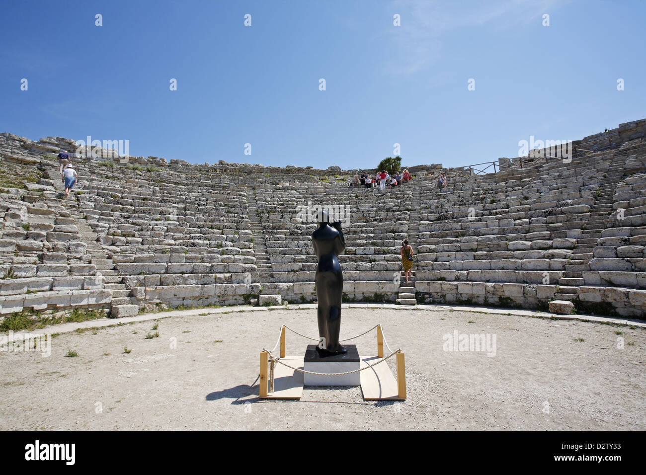 Ancient greek flute player hi-res stock photography and images - Alamy