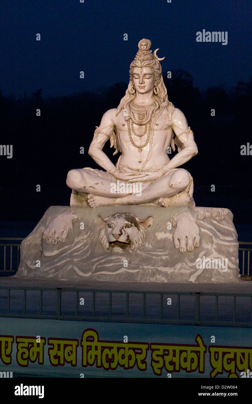 Shiva statue hi-res stock photography and images - Alamy