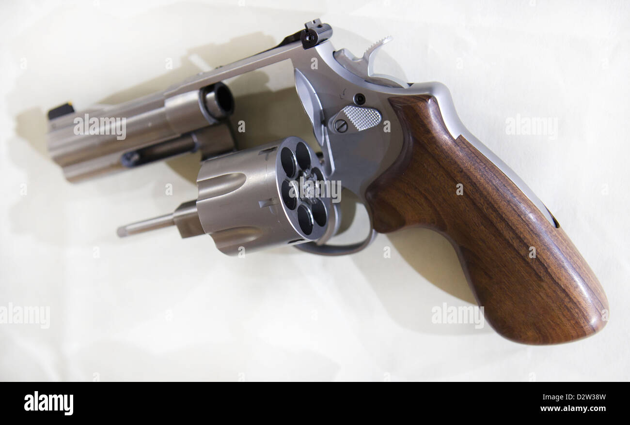 Gun pistol side view hi-res stock photography and images - Alamy