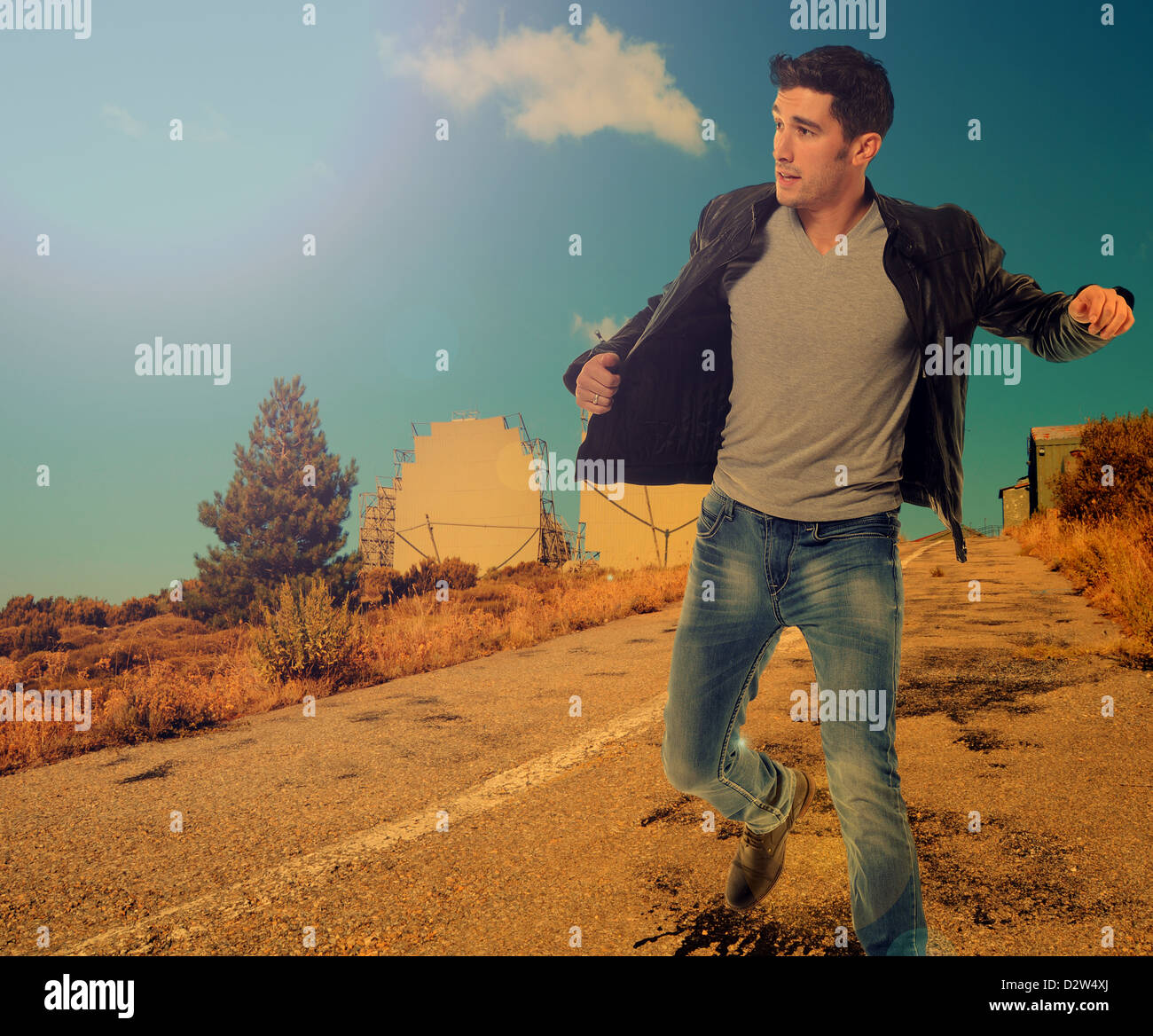 Military man running hi-res stock photography and images - Alamy