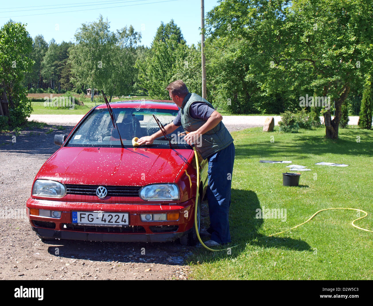 Washing at side of road hi-res stock photography and images - Alamy