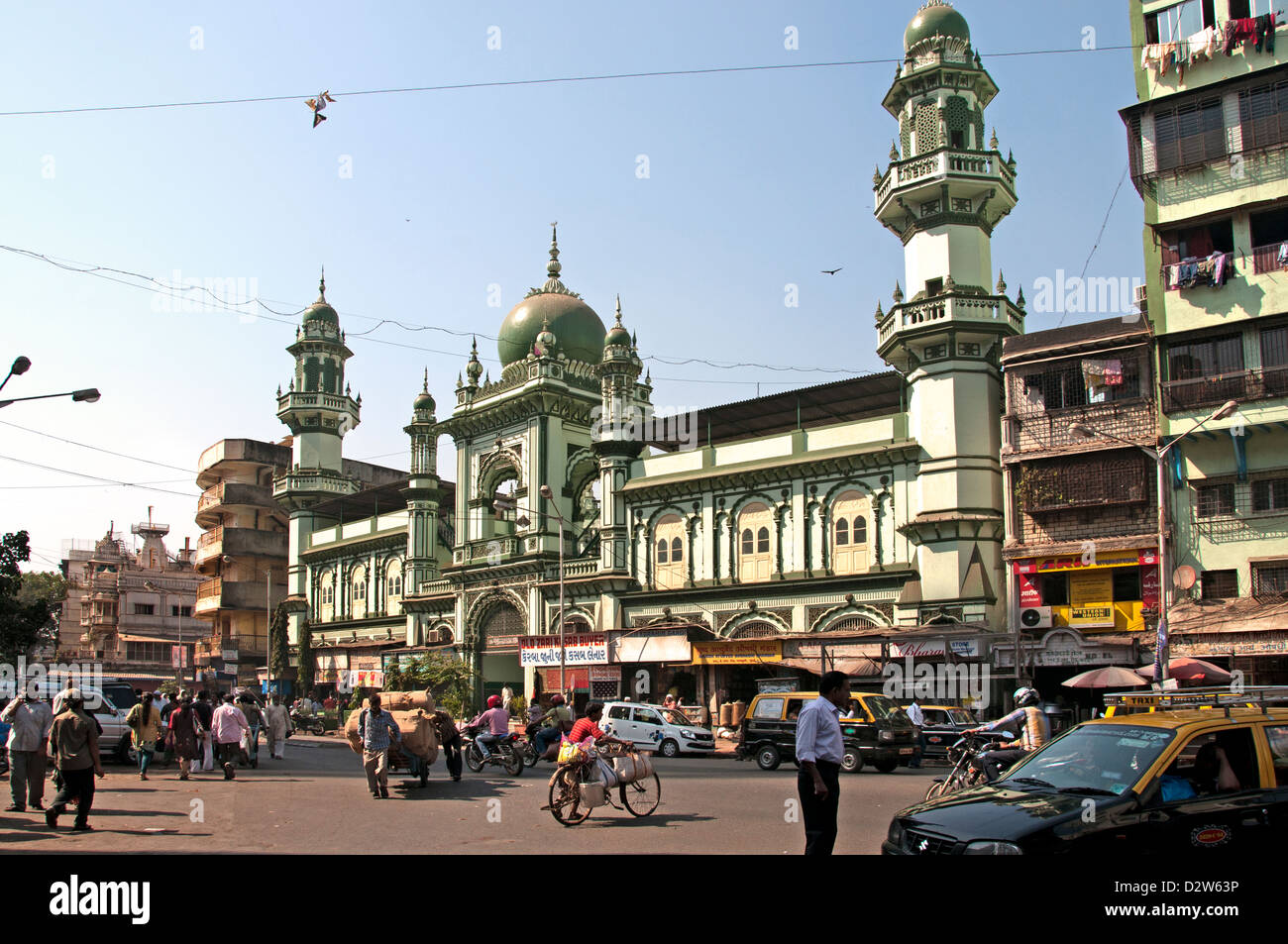 Mosque Hamidiya Masjid Pydownie Kalbadevi Road Mumbai ( Bombay ) India ...