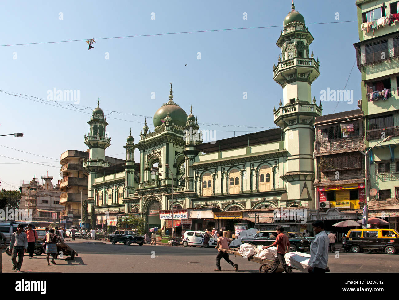 Mosque Hamidiya Masjid Pydownie Kalbadevi Road Mumbai ( Bombay ) India ...