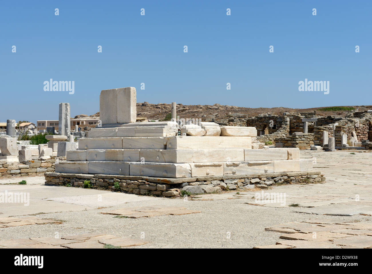 Delos. Greece. A square stepped marble Doric structure at the Agora of ...
