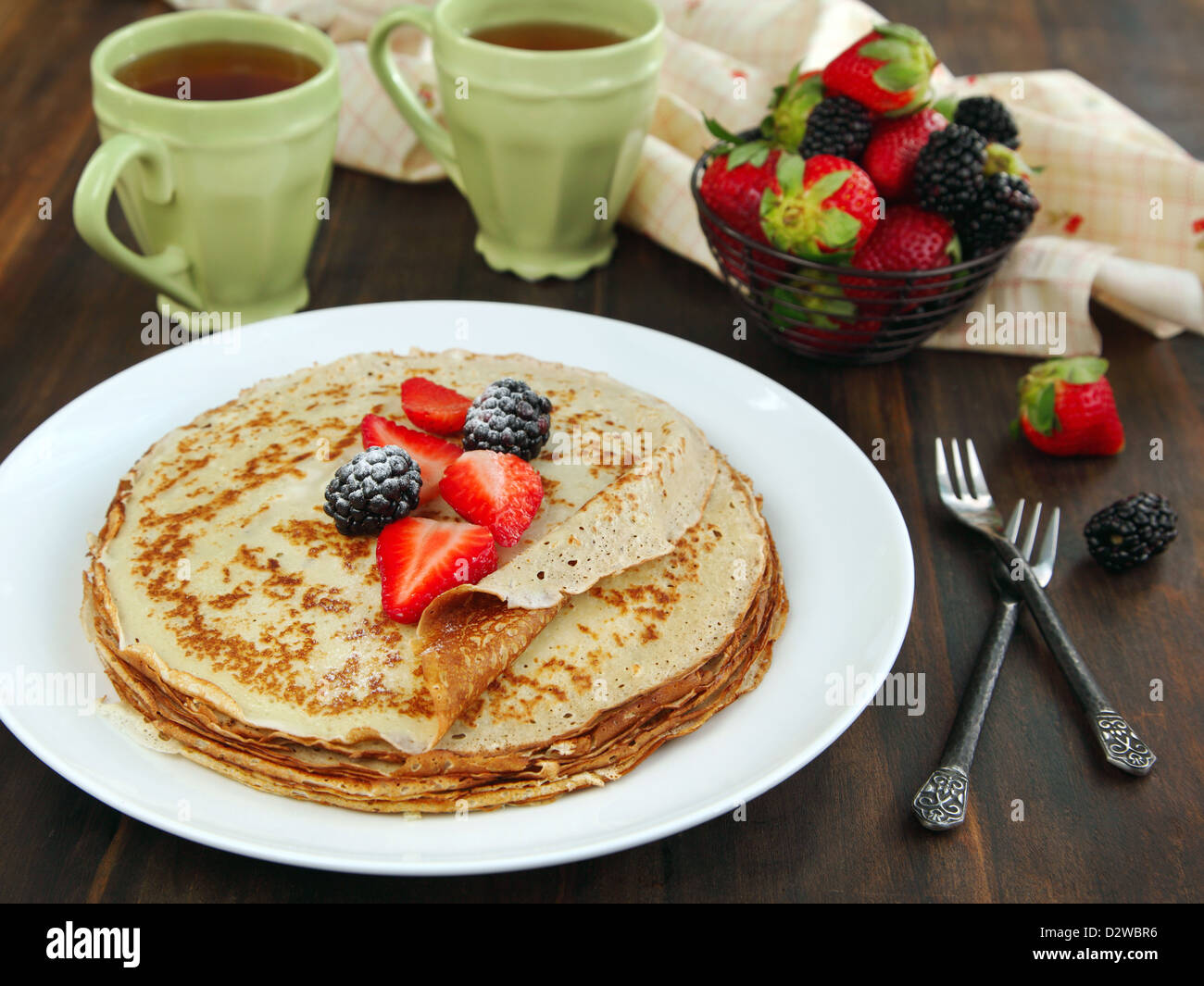 Strawberry with crepes hi-res stock photography and images - Alamy