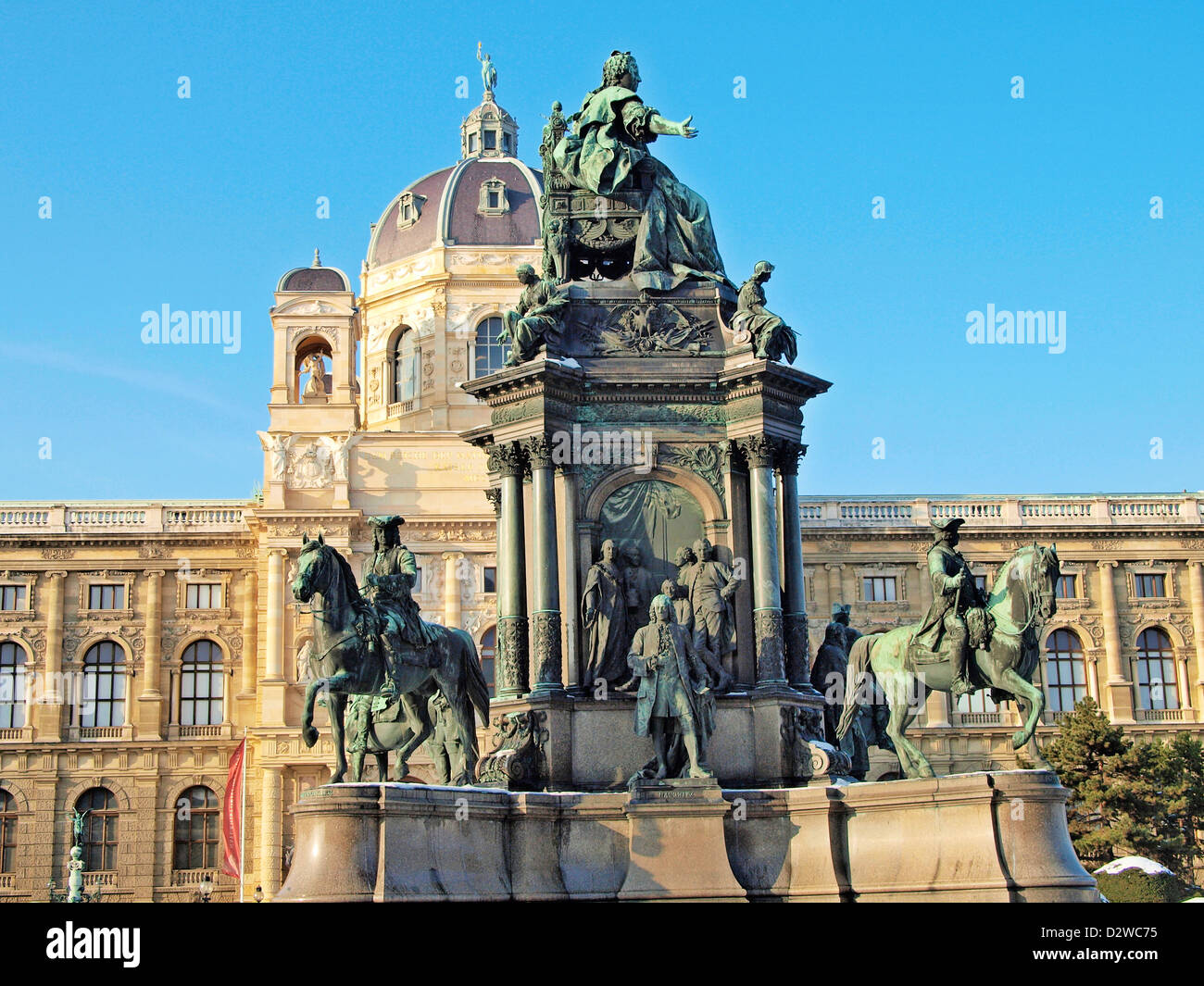 Austria vienna statue monument detail hi-res stock photography and ...