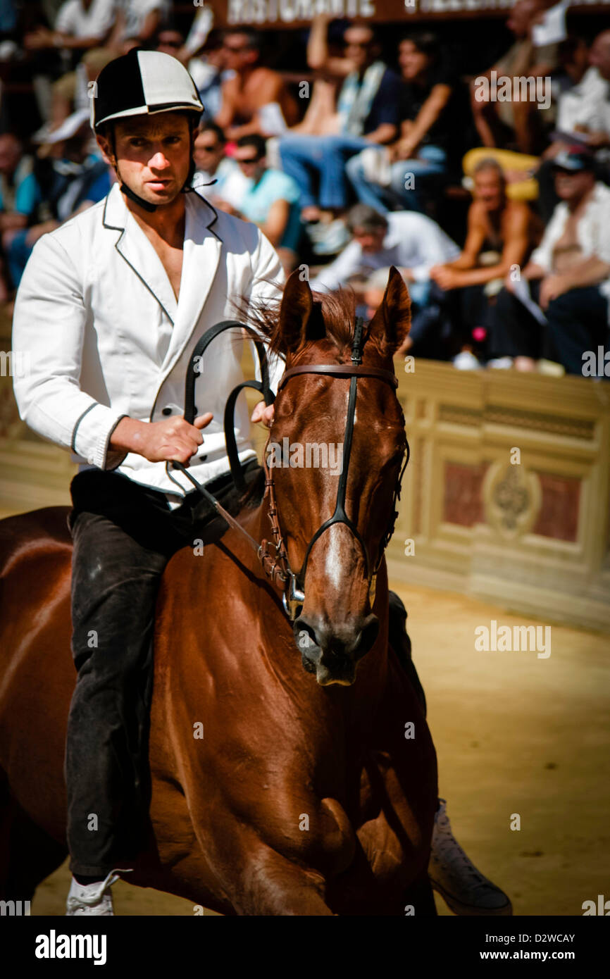 Italy siena tuscany horse racing jockey hi-res stock photography and ...