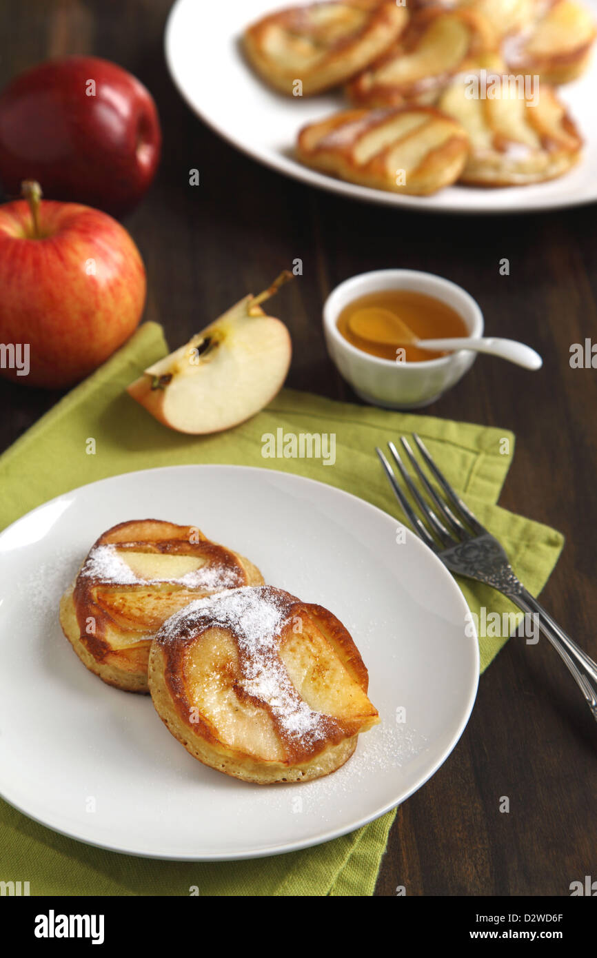 Pancake apple hi-res stock photography and images - Alamy