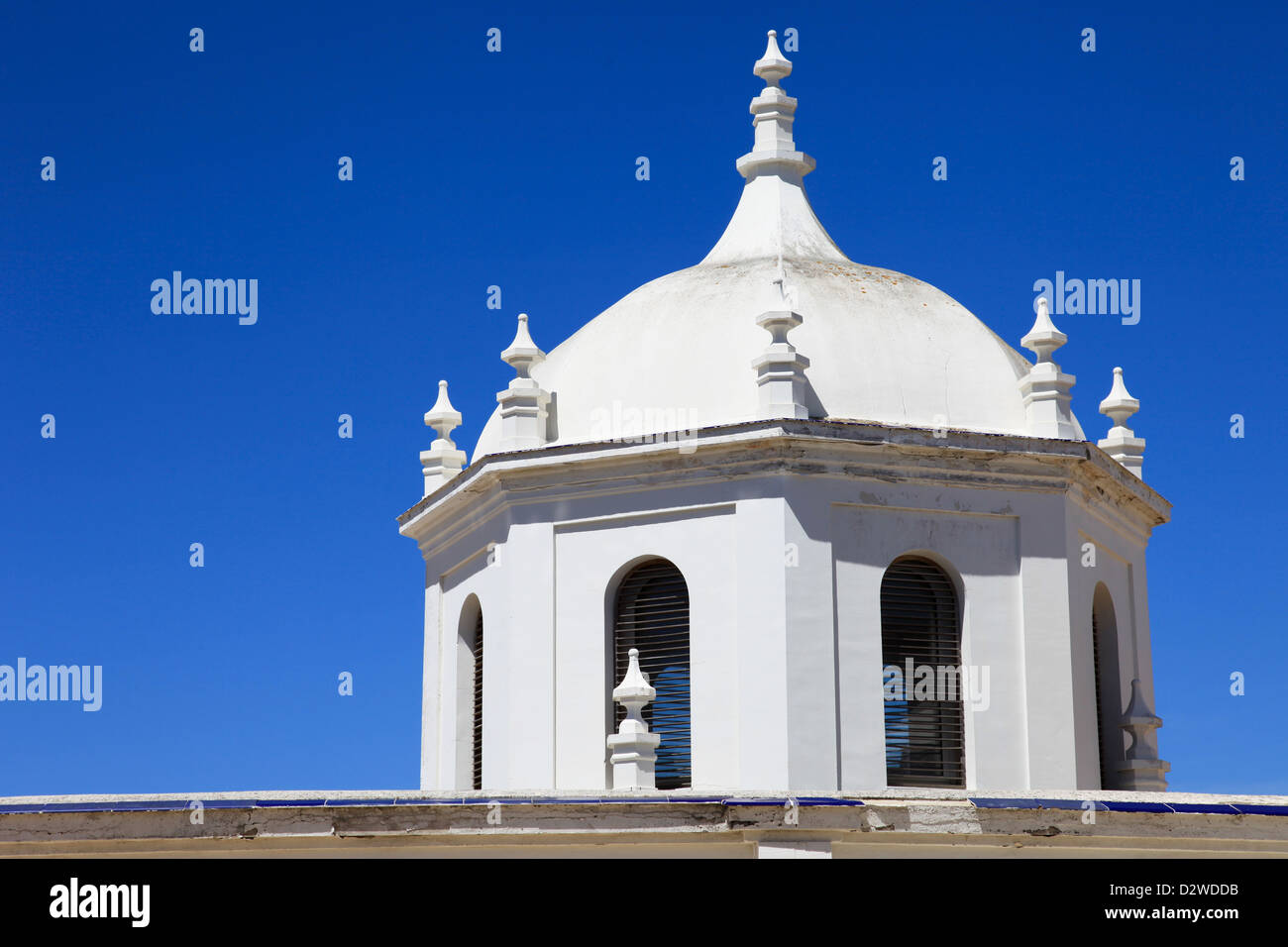 Moorish arches design hi-res stock photography and images - Alamy