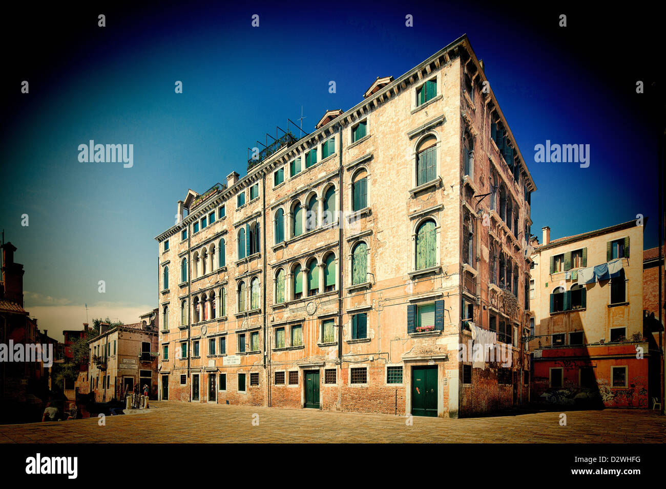 Building on Campo (square) Castelforte di San Rocco, Venice, Italy ...