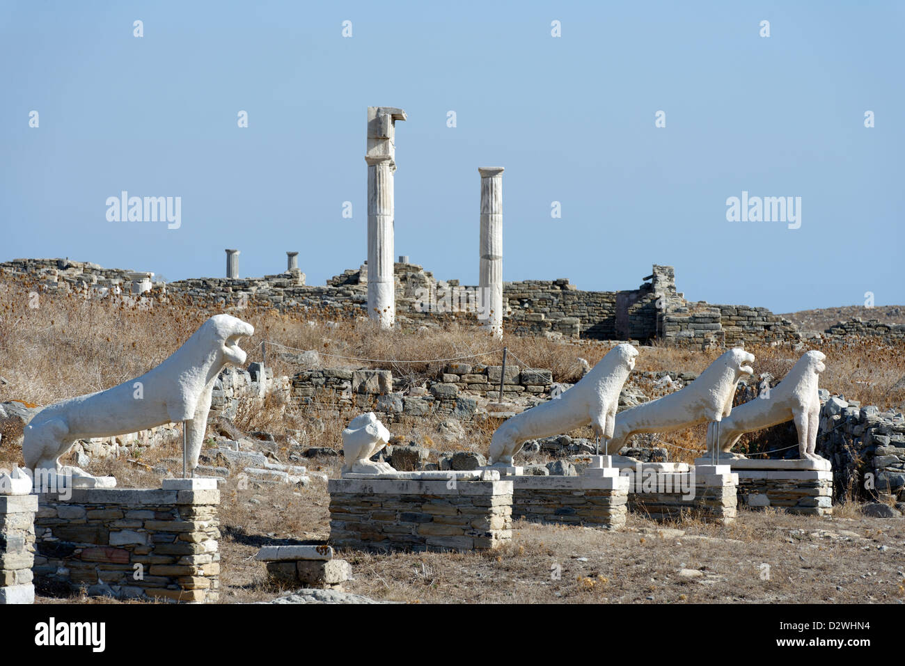 Delphi sculptures hi-res stock photography and images - Alamy