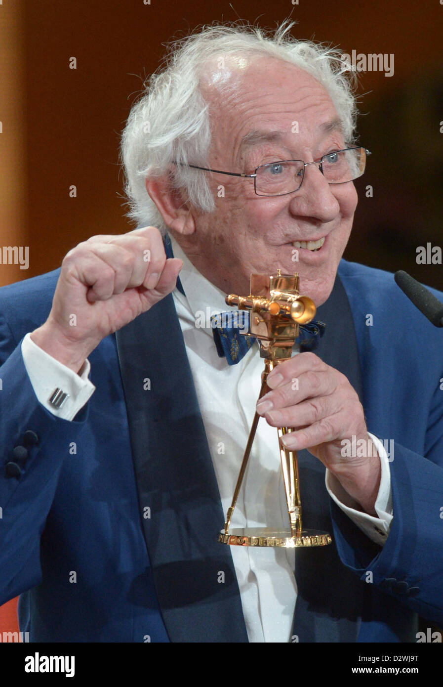 German actor Dieter Hallervorden speaks after receiving the trophy for ...