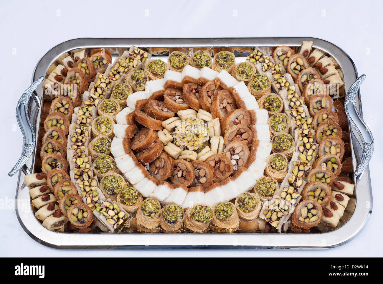 Petit fours plate hi-res stock photography and images - Alamy