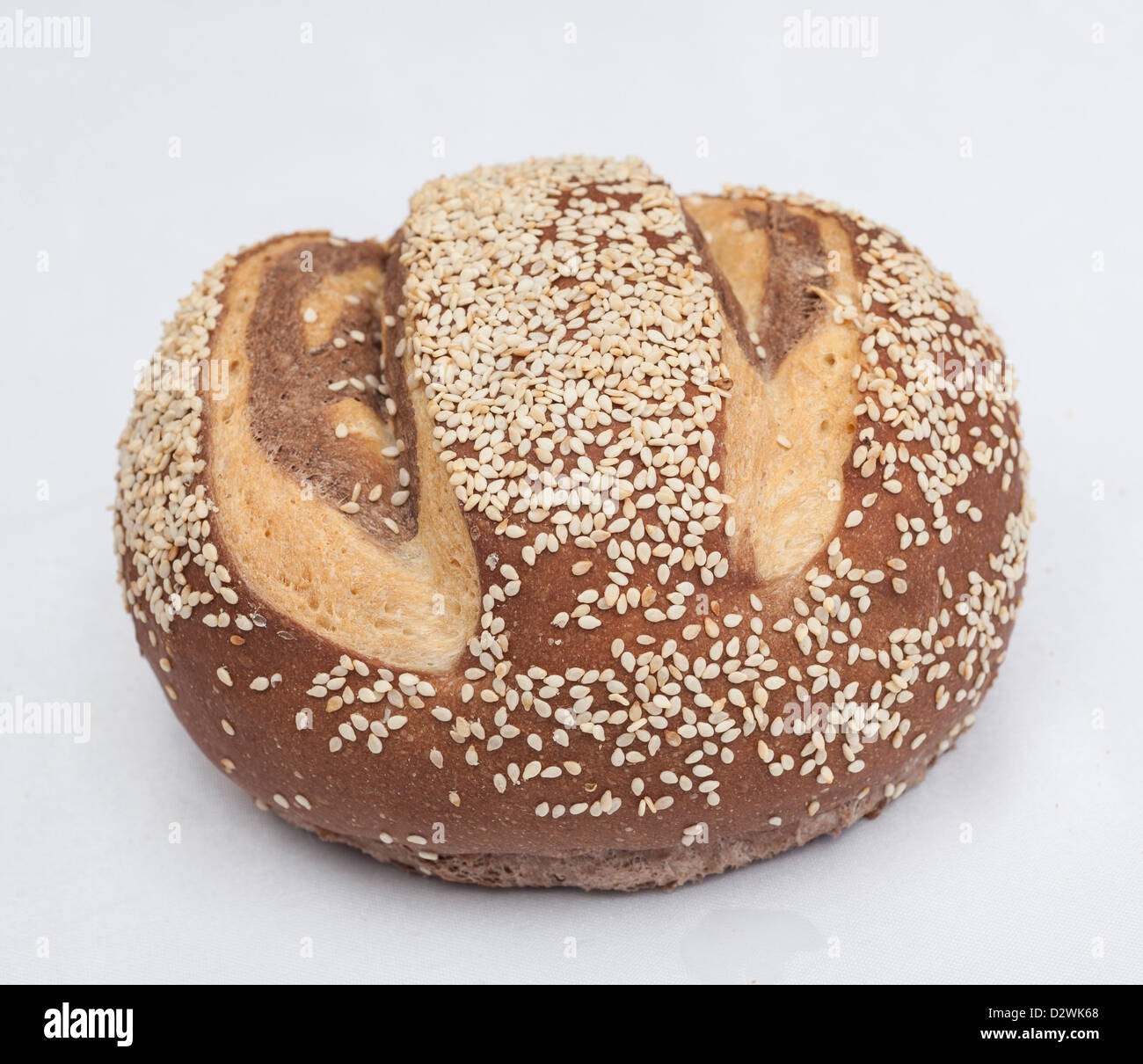 Round bread loaf hi-res stock photography and images - Alamy