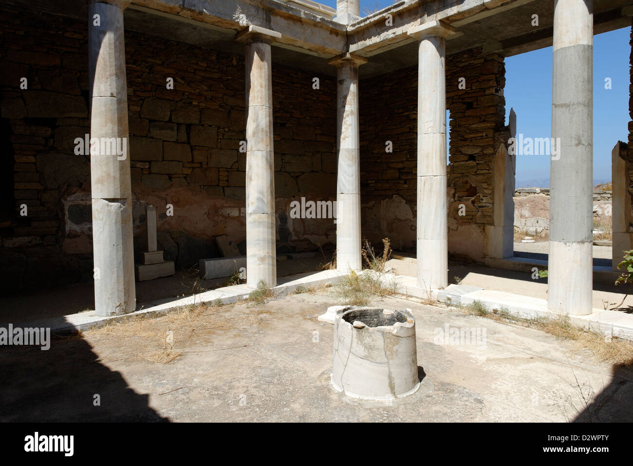 Delos greece hermes hi-res stock photography and images - Alamy