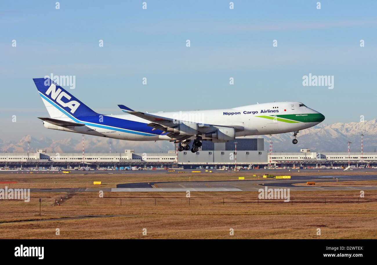 Nippon Cargo Airlines, Boeing 747-400F Stock Photo - Alamy