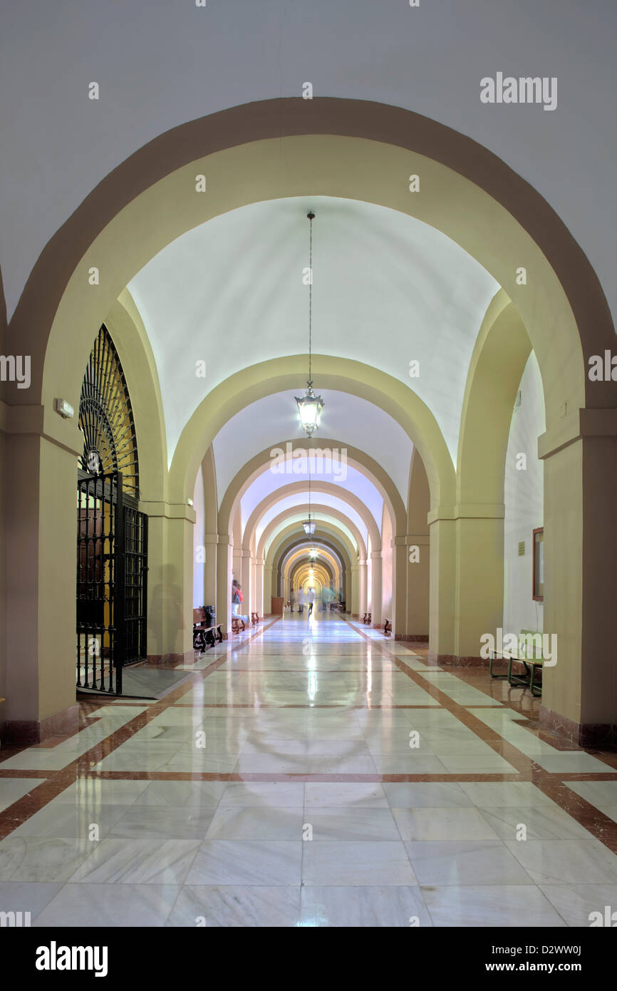 Universidad sevilla hi-res stock photography and images - Alamy