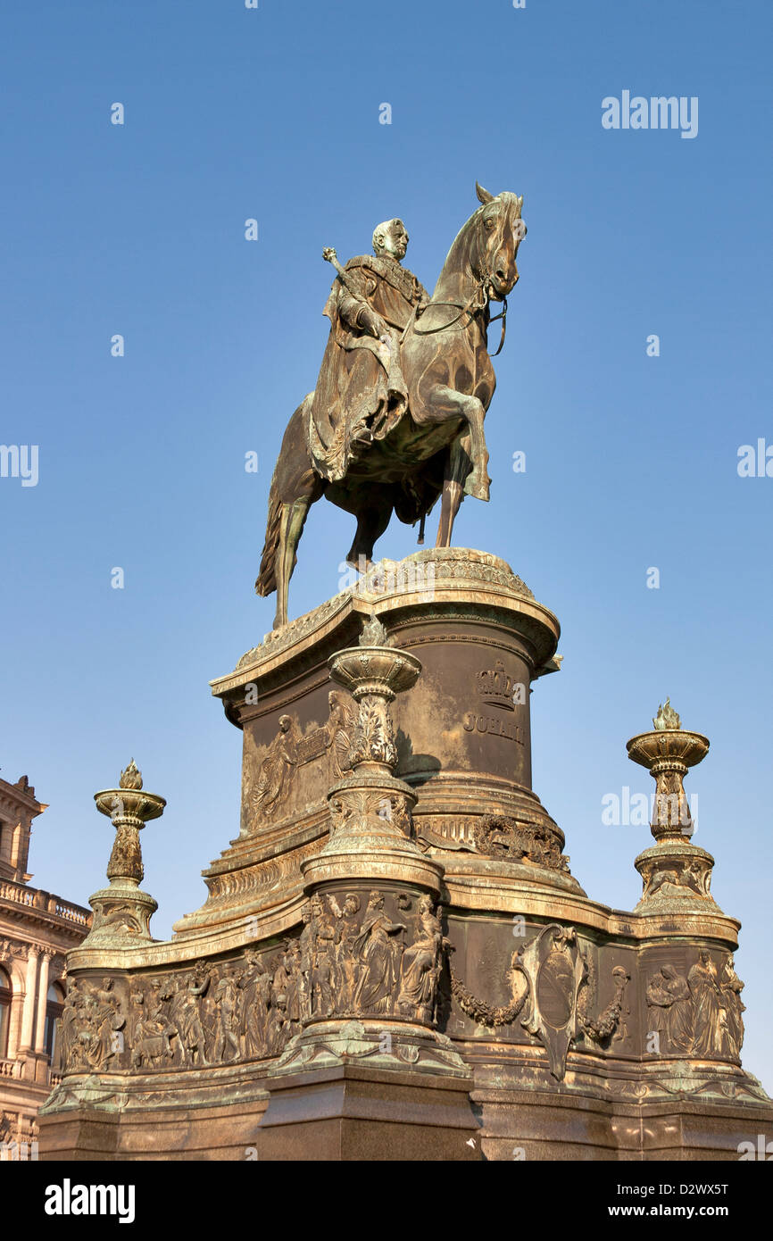 1801 memorial hi-res stock photography and images - Alamy
