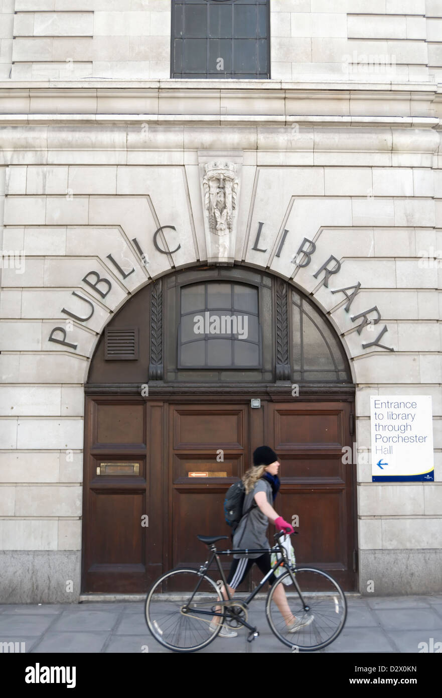 Library entrance sign hi-res stock photography and images - Alamy