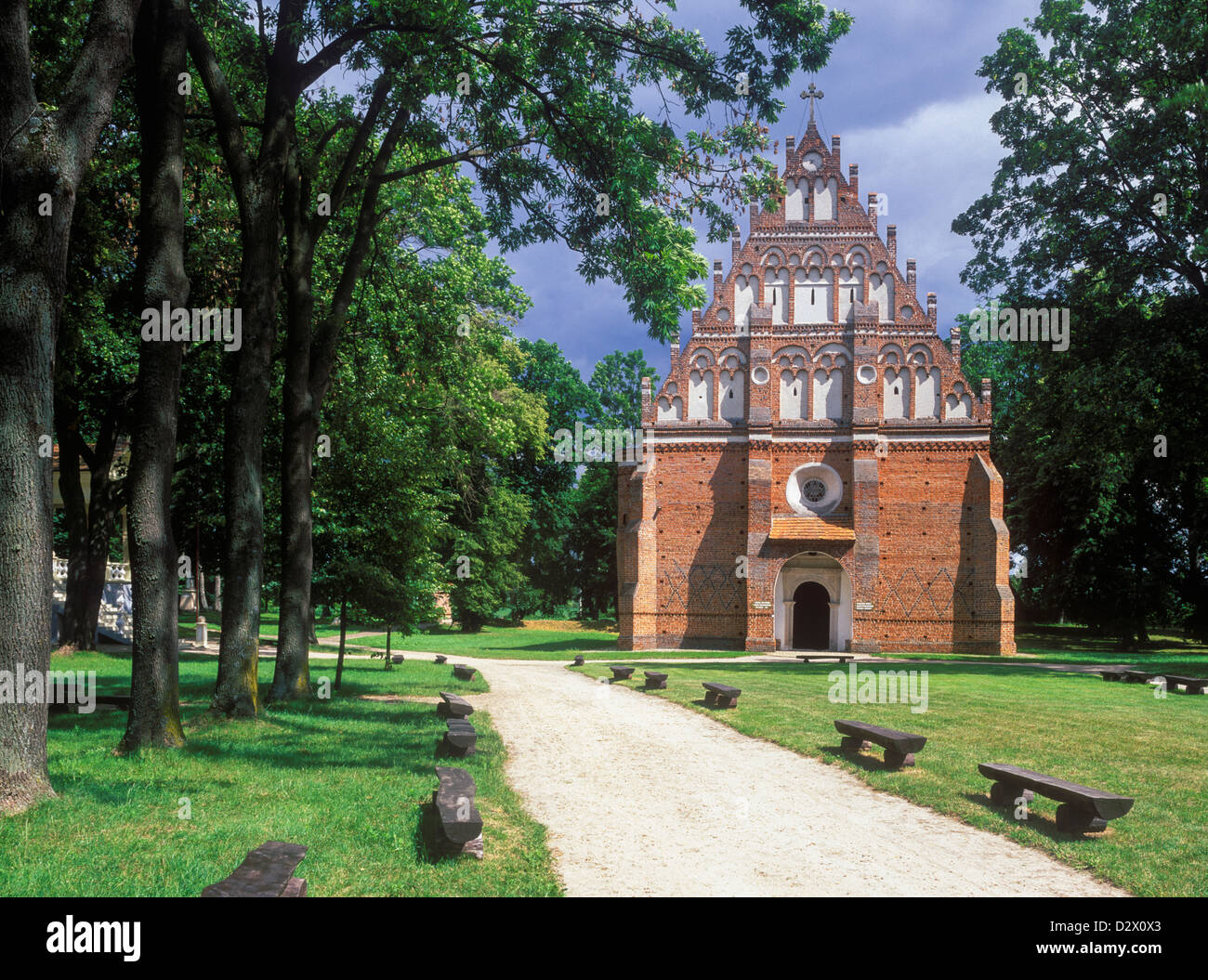 Polish gothic architecture church hi-res stock photography and images ...
