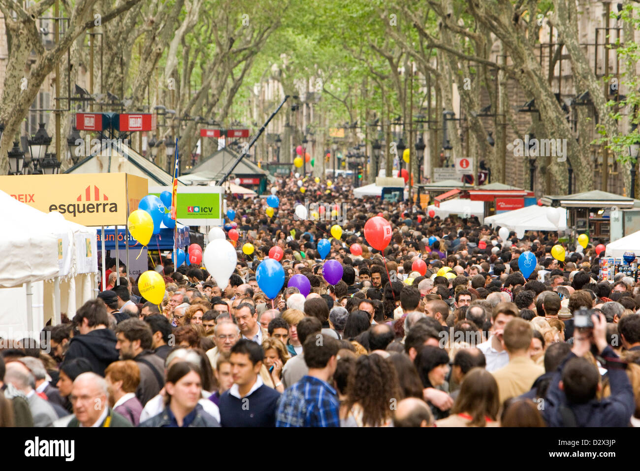Barcelona, Spain, crowds on the road at Sant Jordi day Stock Photo - Alamy