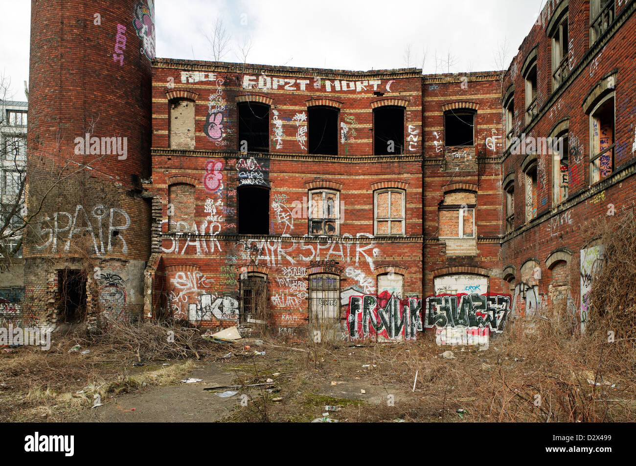 Berlin, Germany, factory ruin in the street Koepenicker Stock Photo - Alamy