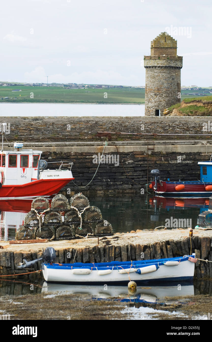 The harbour in Balfour Village on the island of Shapinsay, Orkney ...