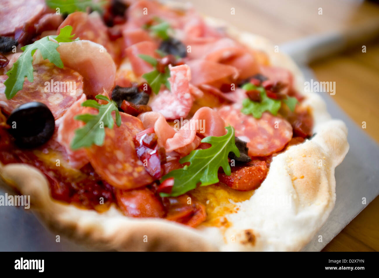 Pizza with rocket hi-res stock photography and images - Alamy