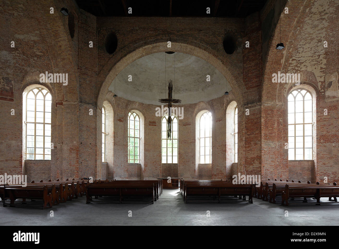 Interior of parish church hi-res stock photography and images - Alamy
