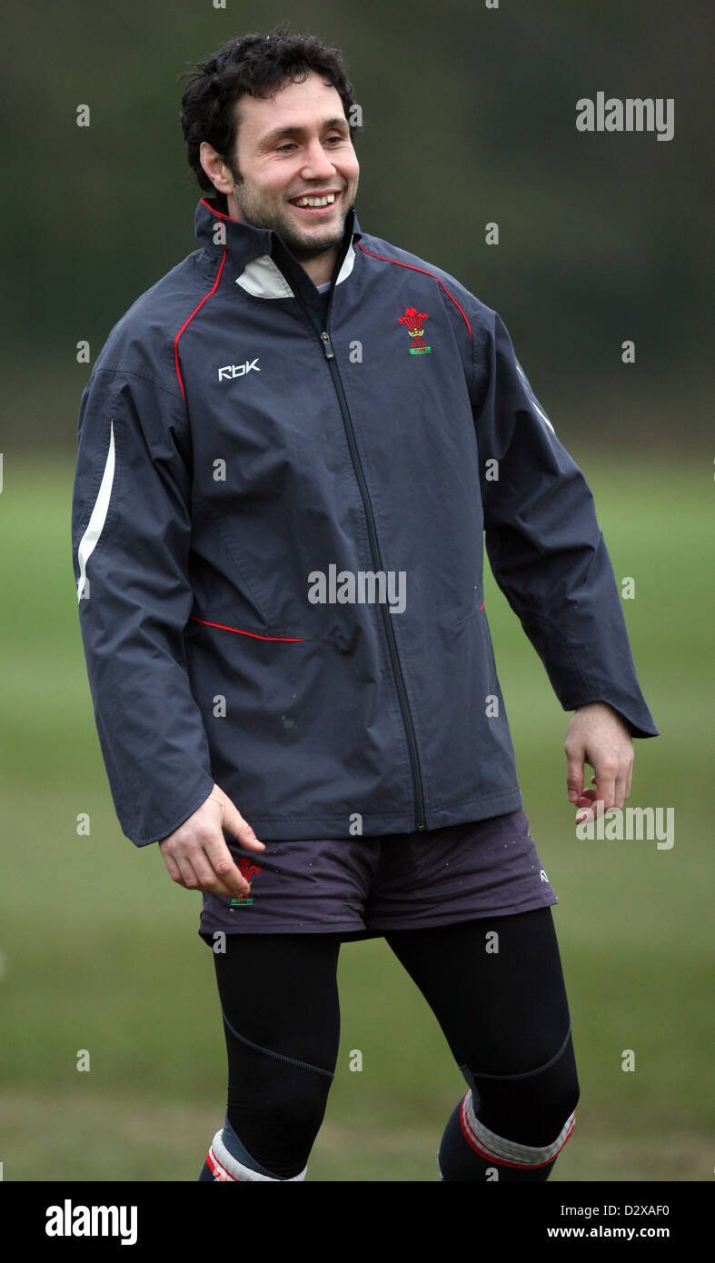 Stephen Jones Rugby High Resolution Stock Photography and Images - Alamy