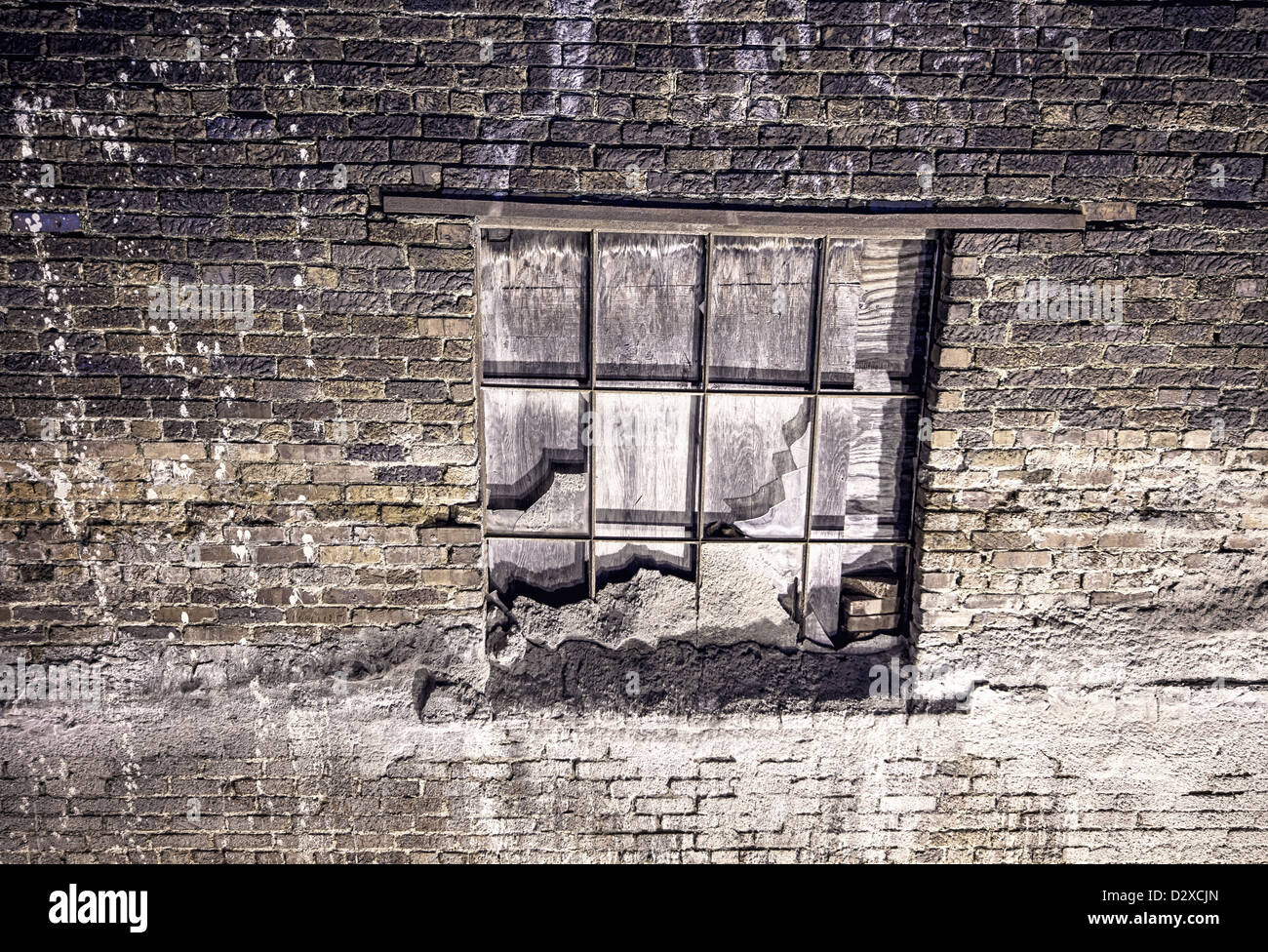 The broken window of an abandoned building Stock Photo - Alamy