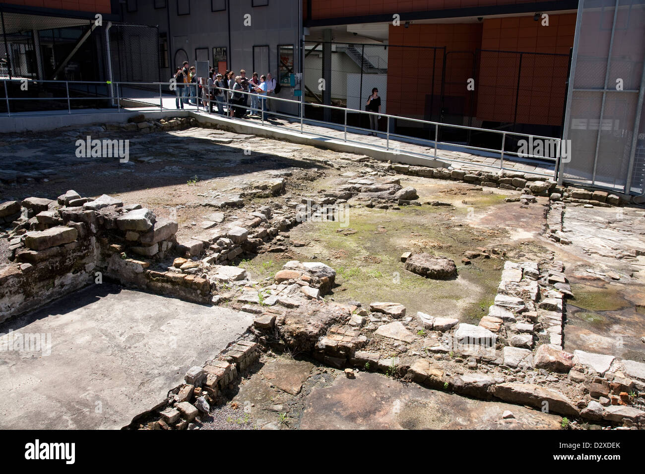 YHA The Rocks - The site of an archaeological excavation - with convict ...
