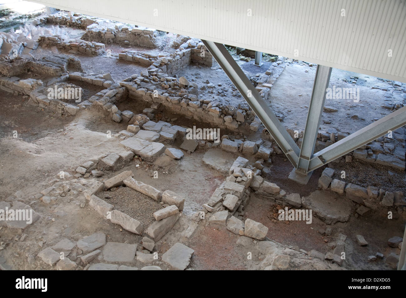 YHA The Rocks - The site of an archaeological excavation - with convict ...
