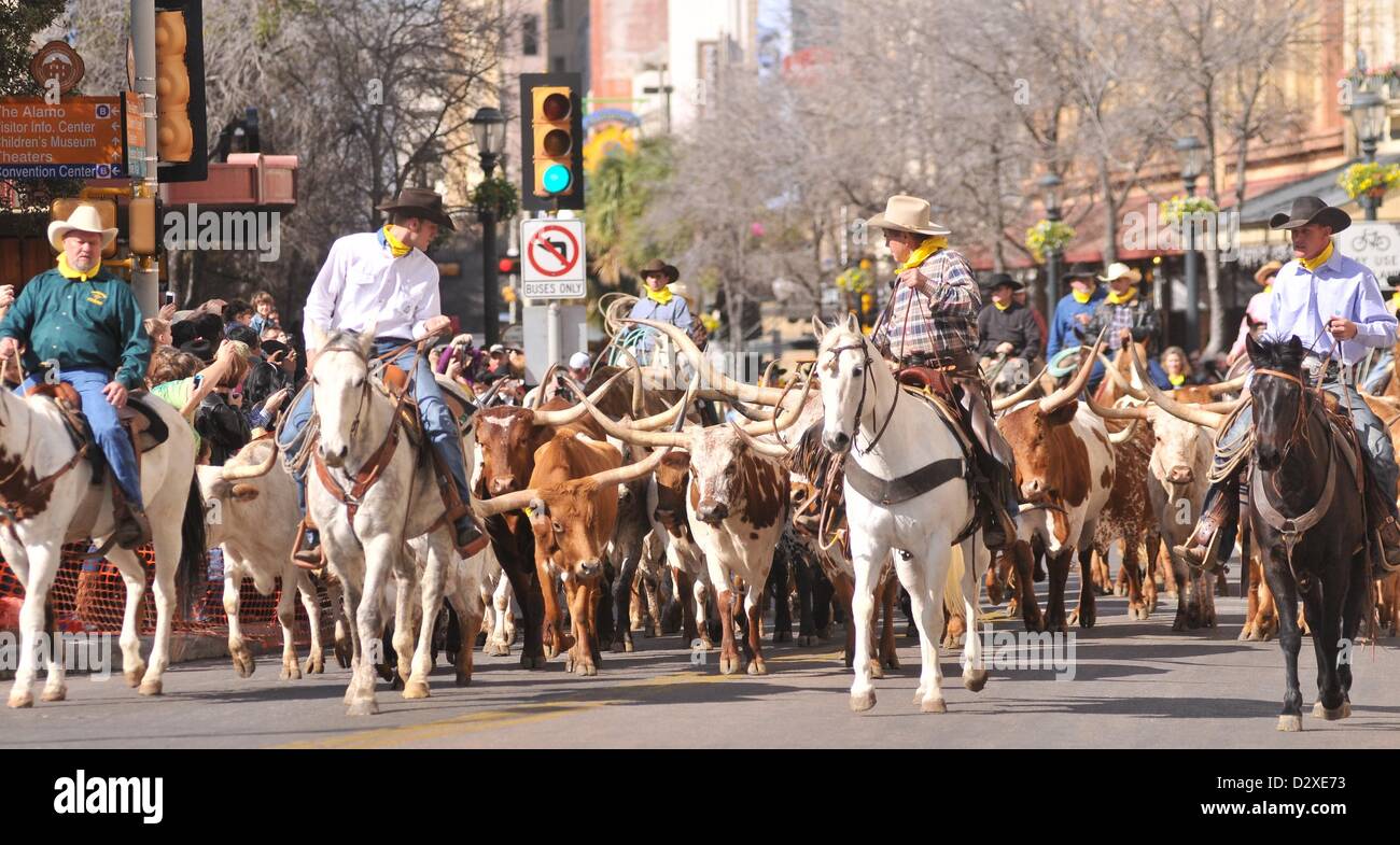Downtown rodeo parade hi-res stock photography and images - Alamy