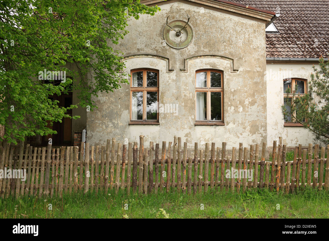 Garden old german farmhouse hi-res stock photography and images - Alamy