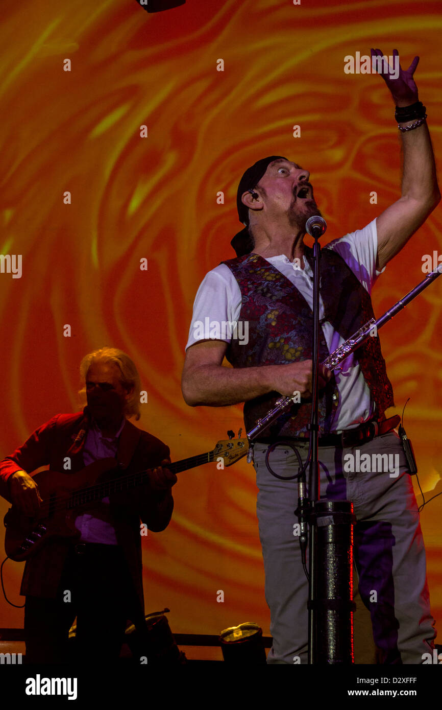 Ian Anderson (Flute) and David Goodier (Bass guitar) of The Ian ...