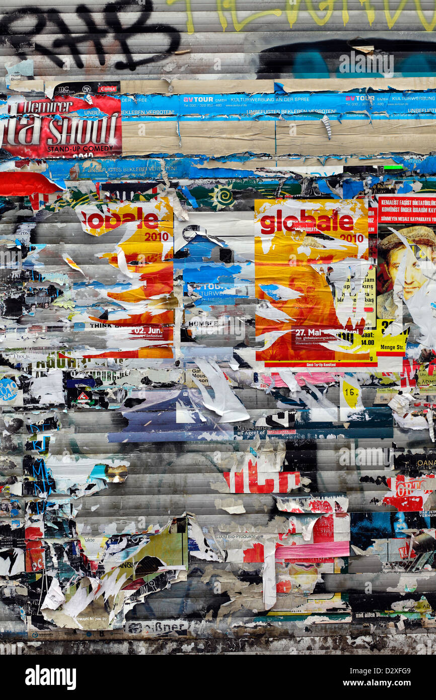 Stuck shutter hi-res stock photography and images - Alamy