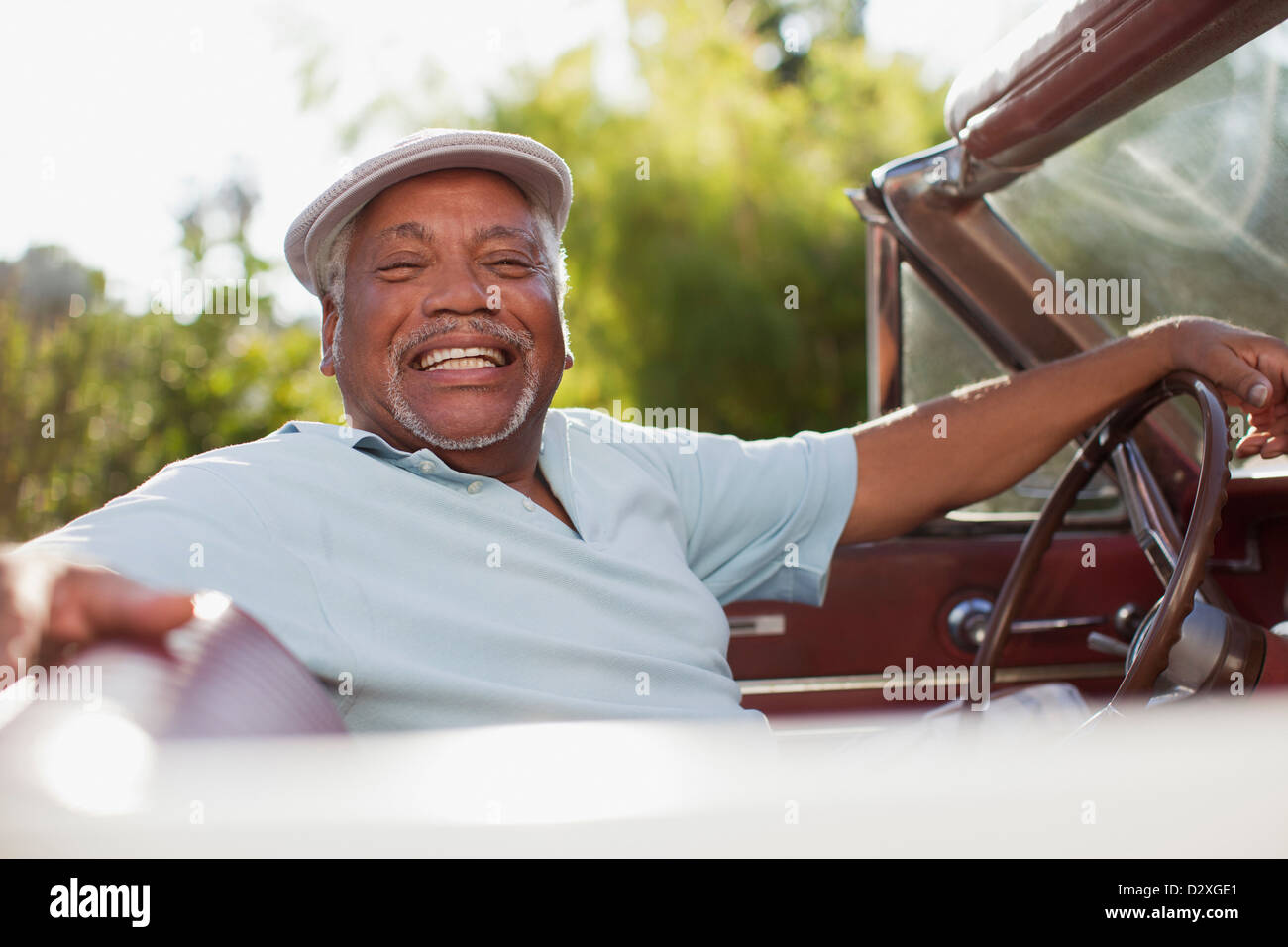 Driving convertible hi-res stock photography and images - Alamy