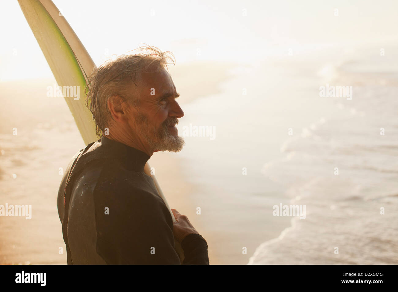 Grey hair surfer hi-res stock photography and images - Alamy