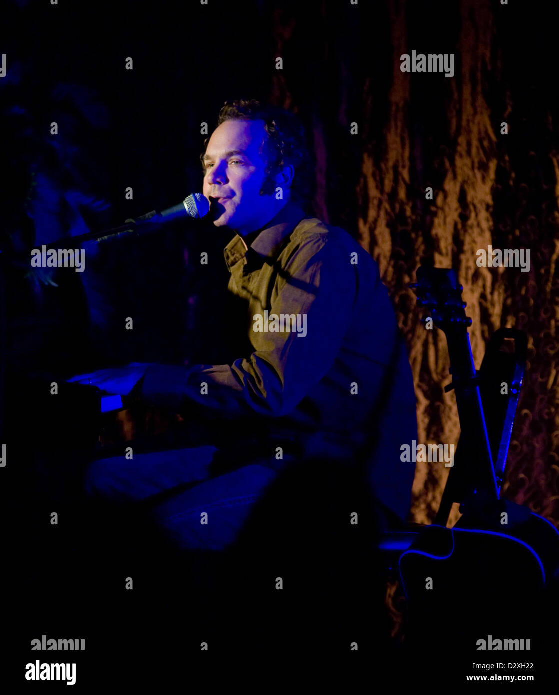 John ondrasik hi-res stock photography and images - Alamy