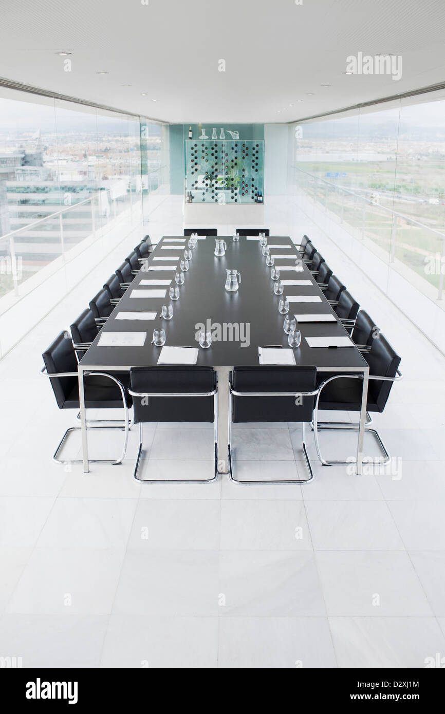 Empty conference room Stock Photo - Alamy