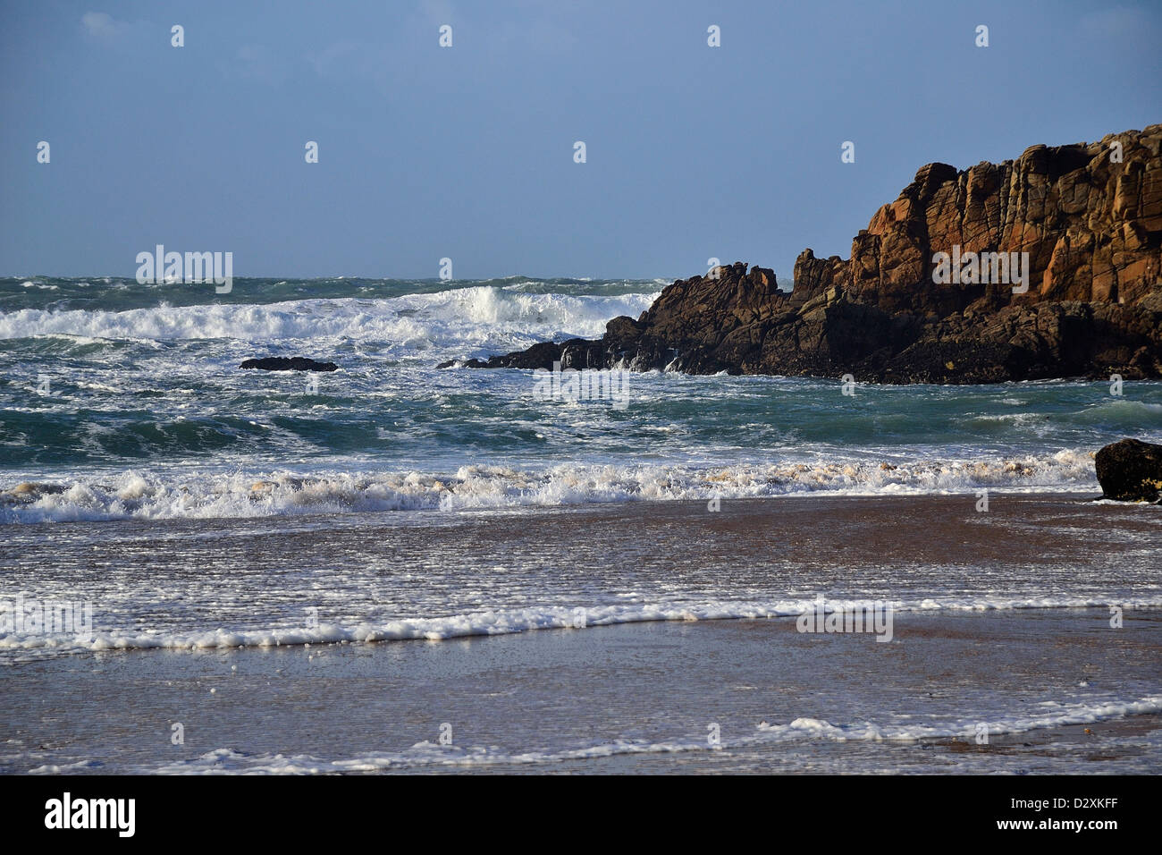 Rising tide, on the wild coast of Quiberon peninsula, Port Blanc beach ...