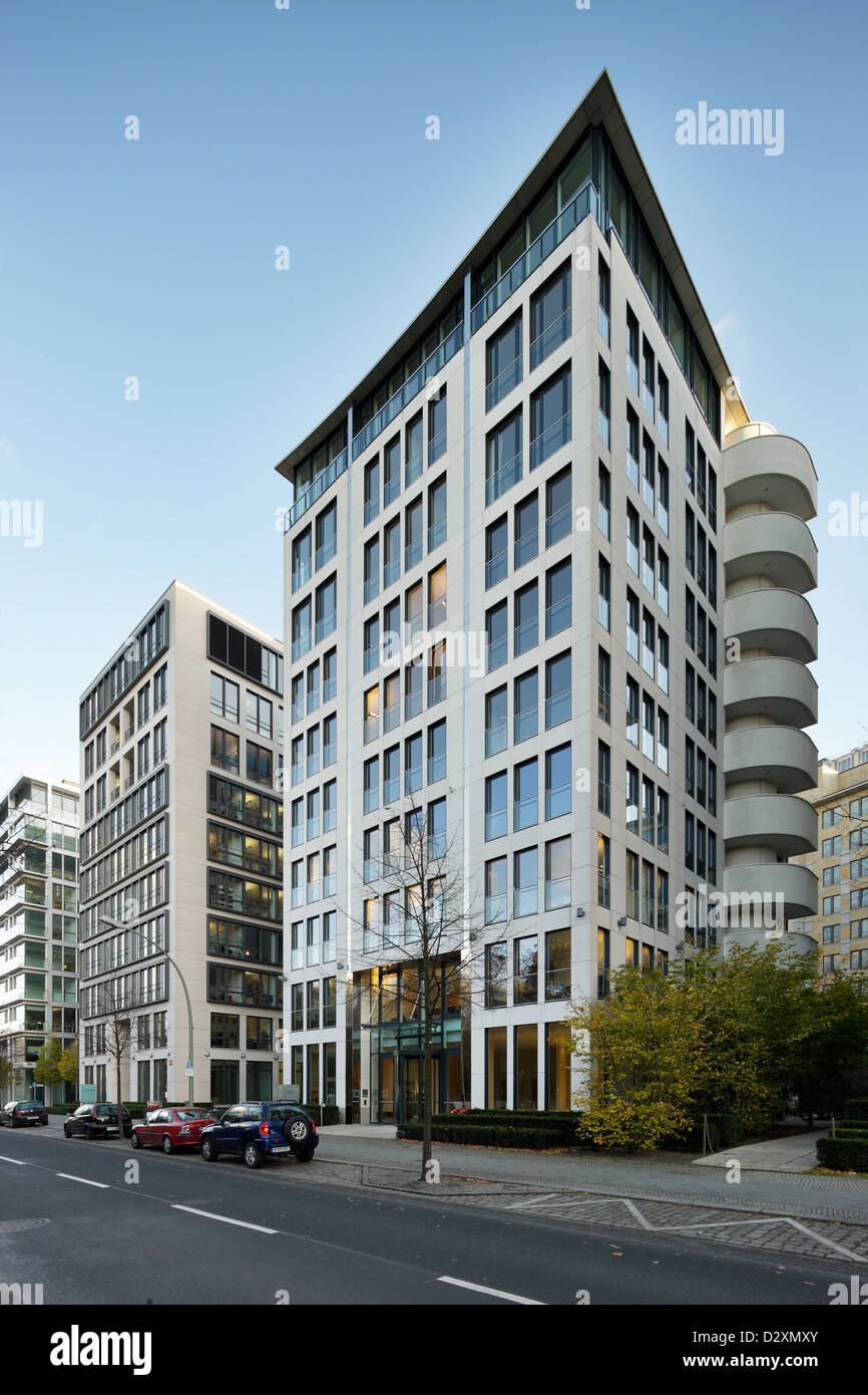 Berlin, Germany, office building in the Lenne in Berlin-Tiergarten ...