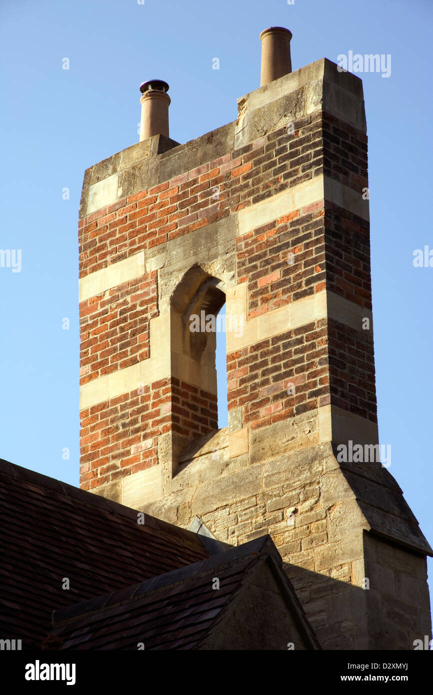 Old fashioned chimney hi-res stock photography and images - Alamy