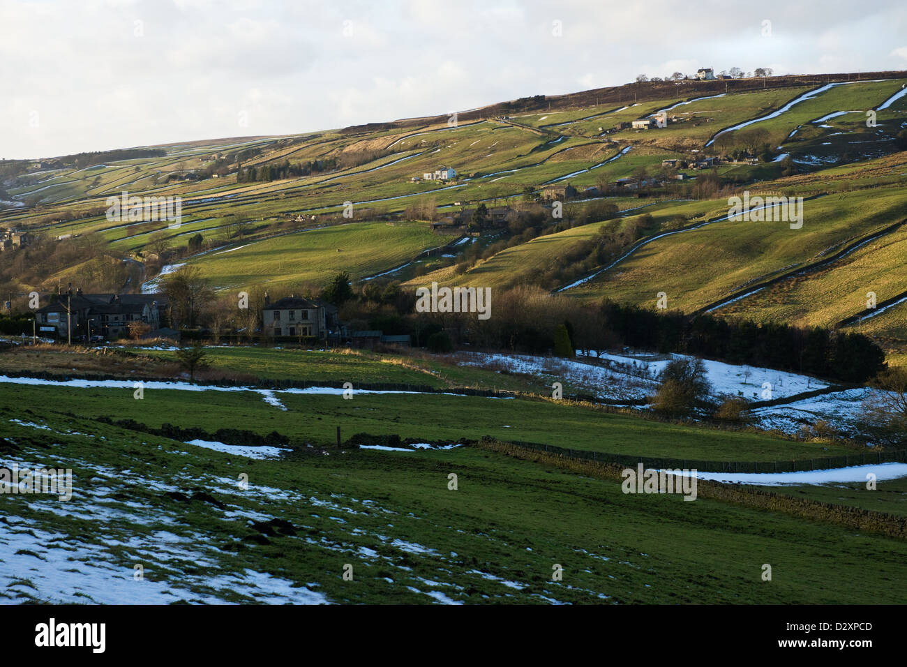 Hillside view hi-res stock photography and images - Alamy