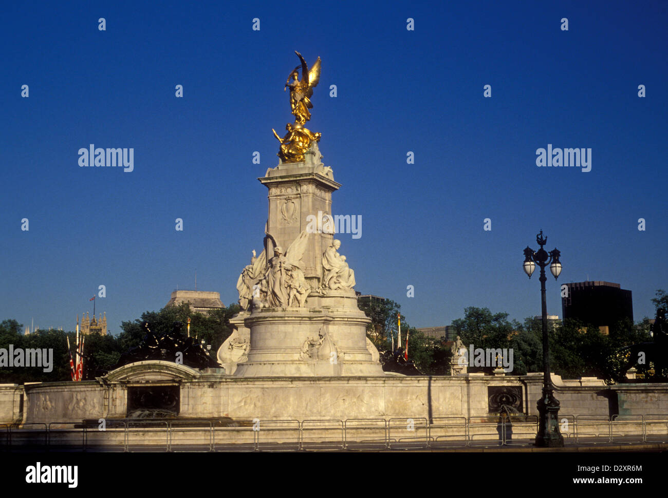 Queen Victoria Memorial, capital city, London, England, Europe Stock ...