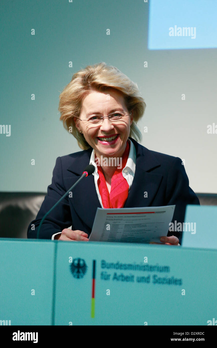 General secretary von the hi-res stock photography and images - Alamy