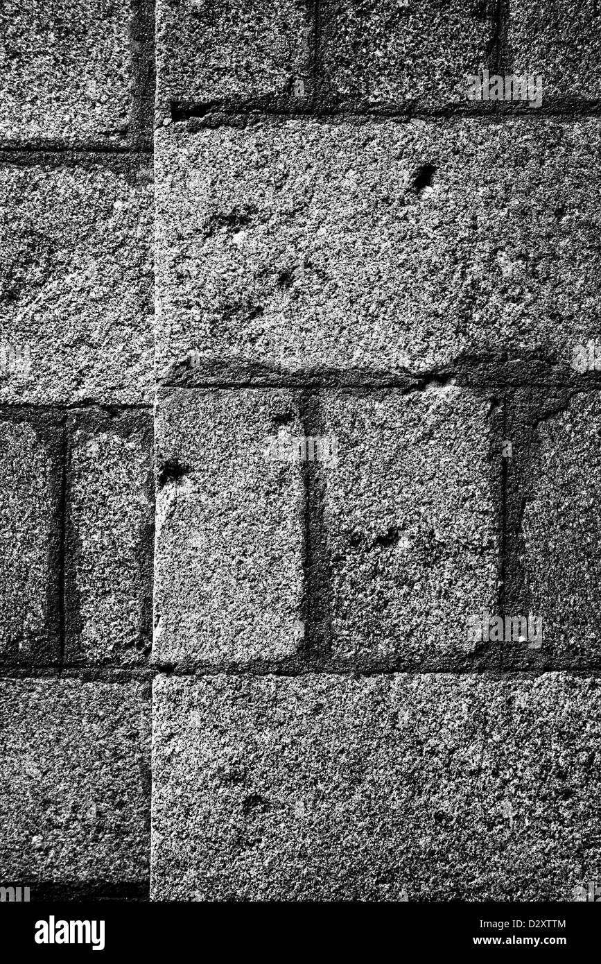 Bullet holes wall hi-res stock photography and images - Alamy