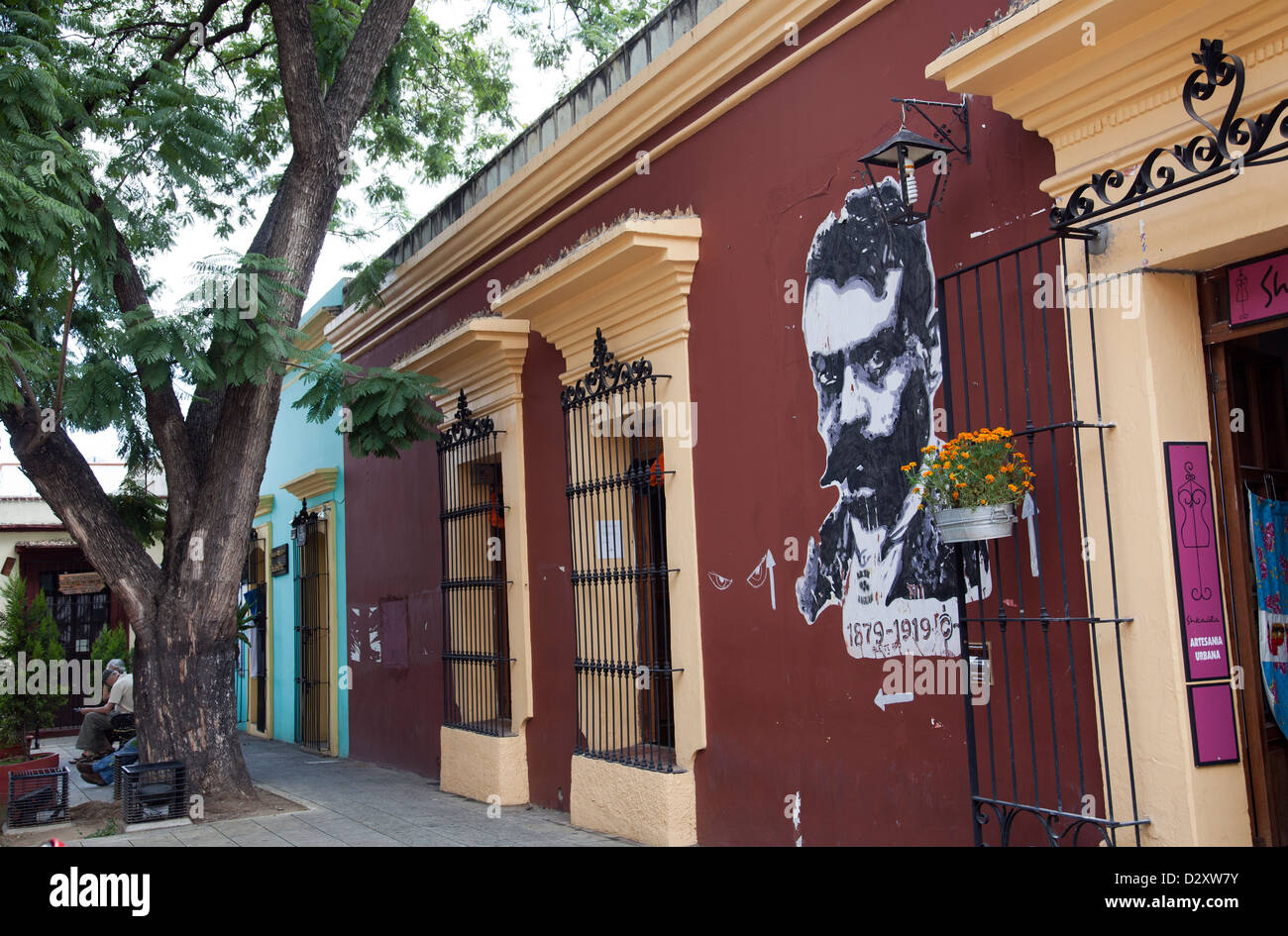 Shop Fronts on Quaint Oaxaca Square - Mexico Stock Photo - Alamy